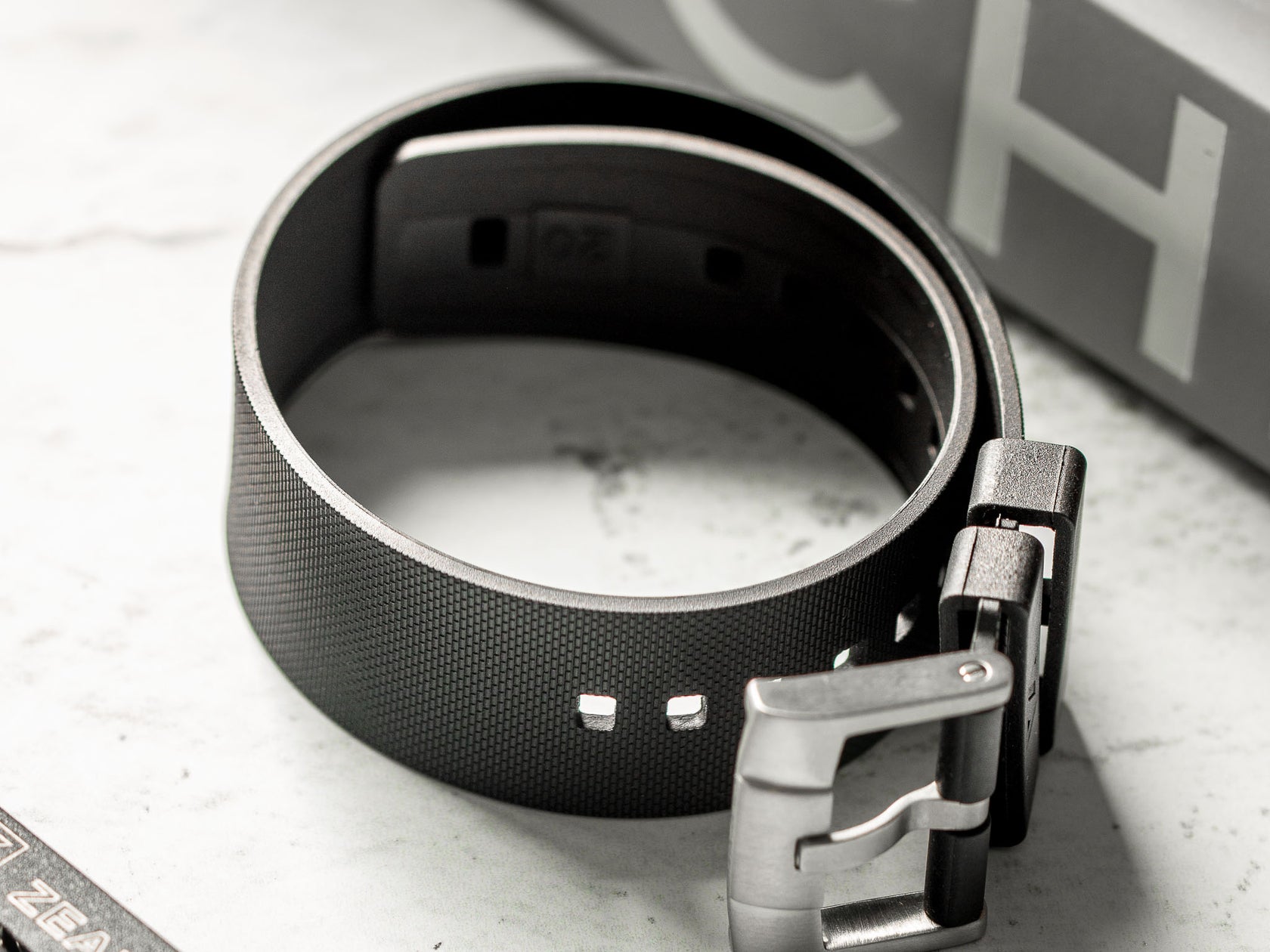 20MM NATO SINGLE PASS RUBBER STRAP - ZEALANDE®