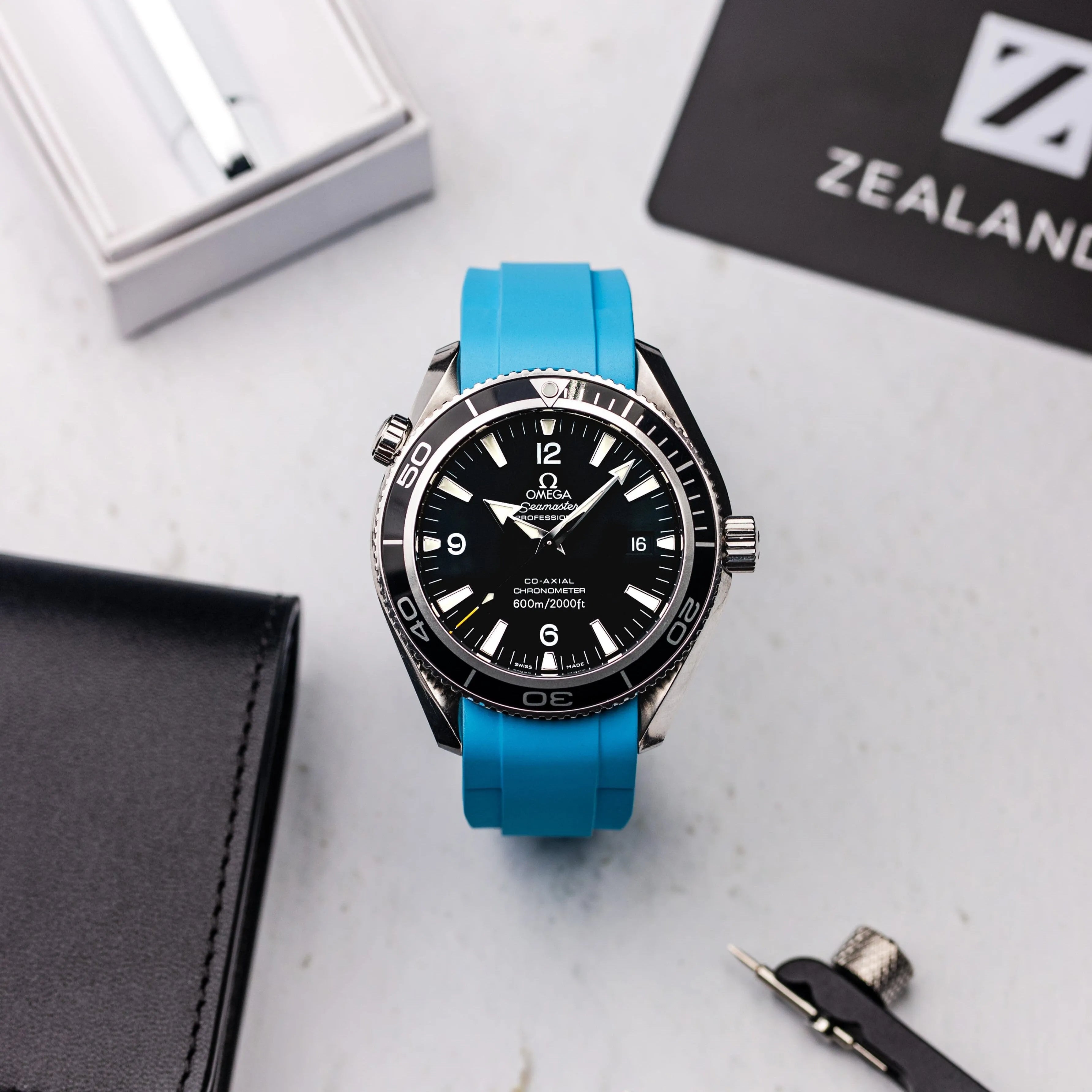 Rubber Strap Omega Seamaster Planet Ocean 42mm (caliber 2500) - ZEALANDE